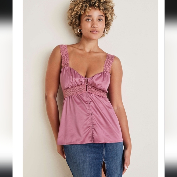VENUS | Tops | Venus Satin Lace Cami | Poshmark